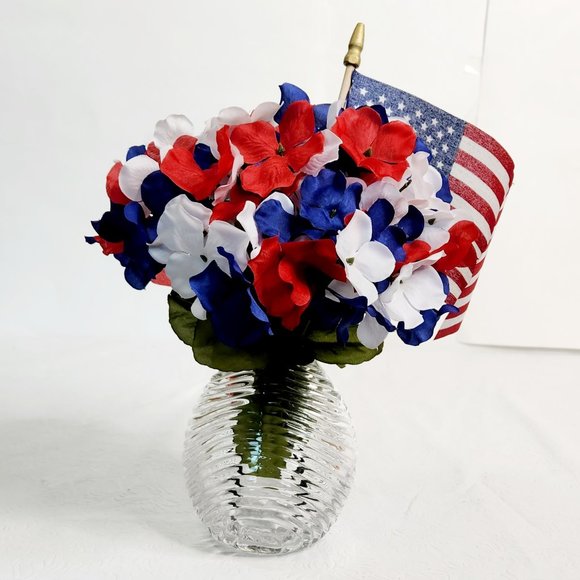 Hand Crafted | Holiday | Patriotic Flower Arrangement Redwhite Blue ...